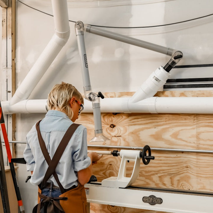 See The ThirdHand Dust Collection Boom Arm In Action – Mullet Tools